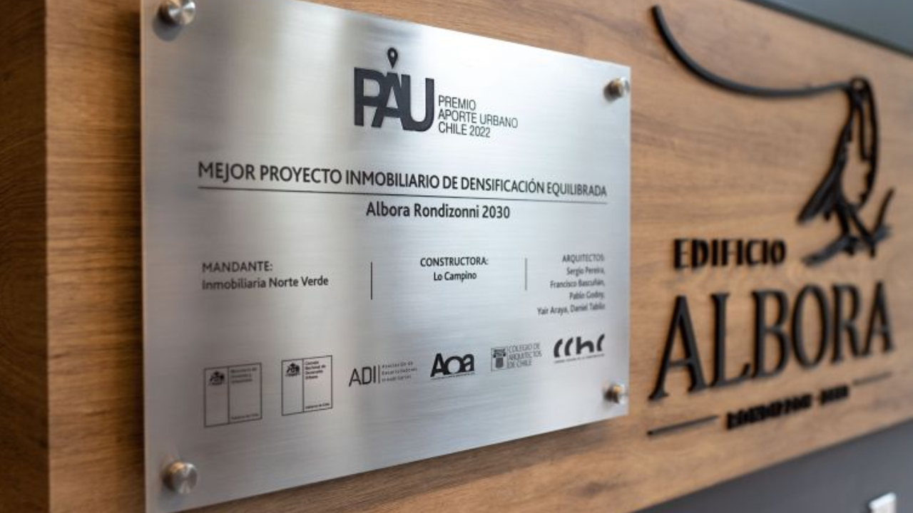 Colegio de Arquitectos de Chile participa de la ceremonia de develación de placa del edificio ...